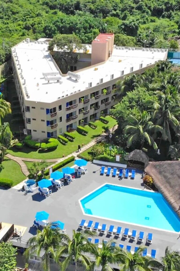 The 18 Best Dive Resorts in Cozumel Mexico (2025)